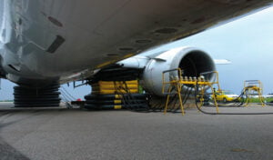 Aircraft Lifting - AMS Aircraft Recovery