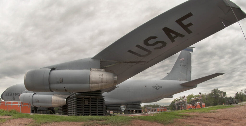 Military Aircraft Lifting - AMS Aircraft Recovery