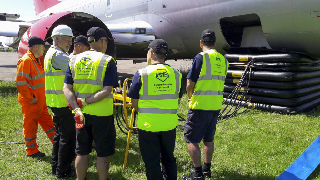 Aircraft Recovery Training - AMS Aircraft Recovery